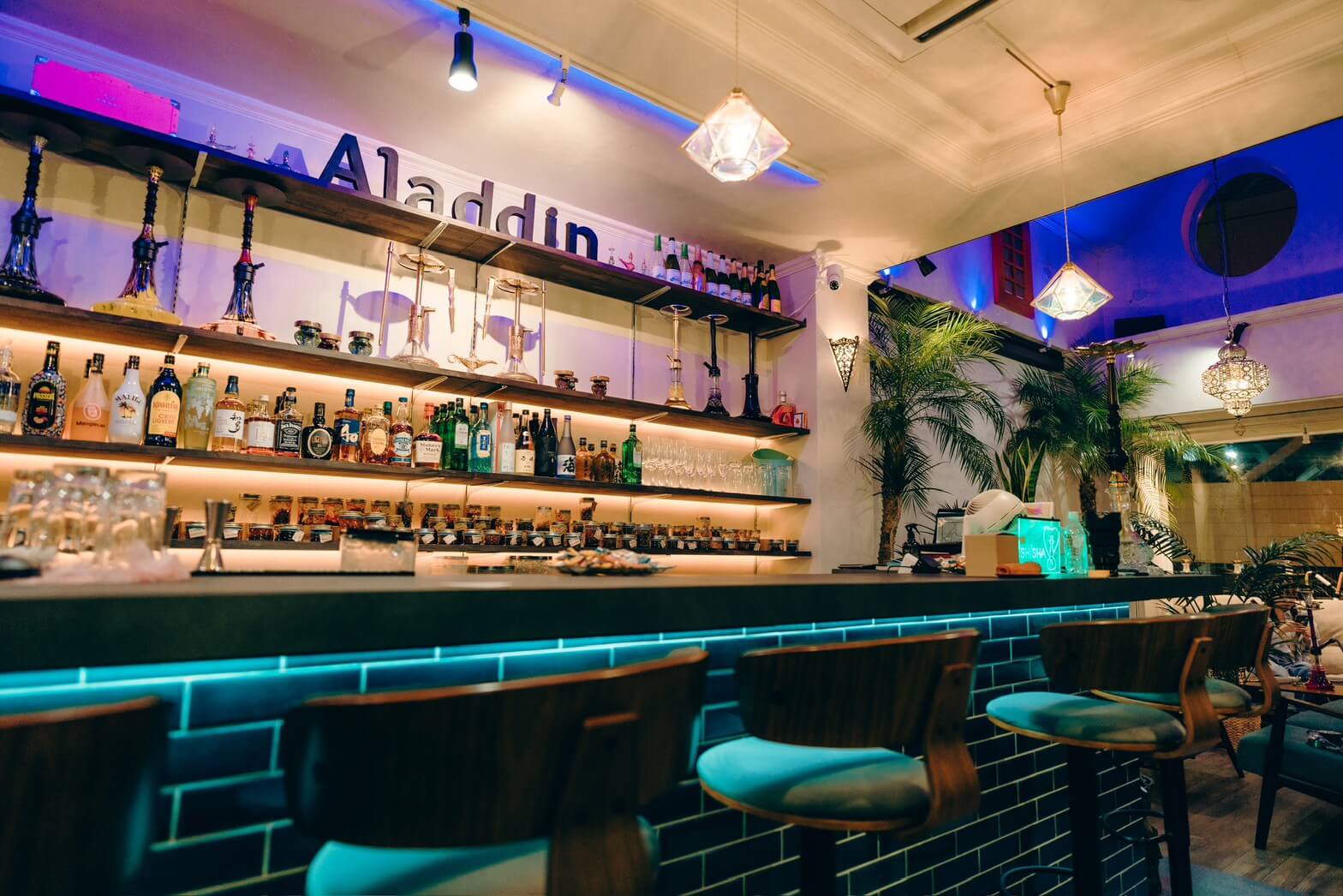 浜松 シーシャCafe&bar Aladdin - シーシャ専門サイトSuKu